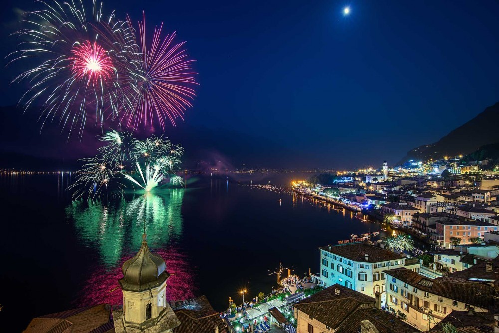 Grande spettacolo pirotecnico - Eventi sul Lago di Garda